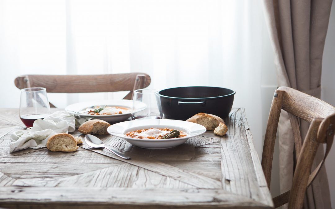 Biblical Hospitality [What it is and How to Practice it]